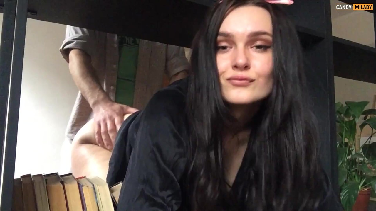 Мачеха Застряла в полке Она Специально не Носит Трусики Candy Milady Video Porno Gratis