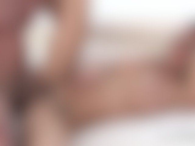 Sex On White Couch With Johnny Nitro Kostenlose Pornovideos Youporn